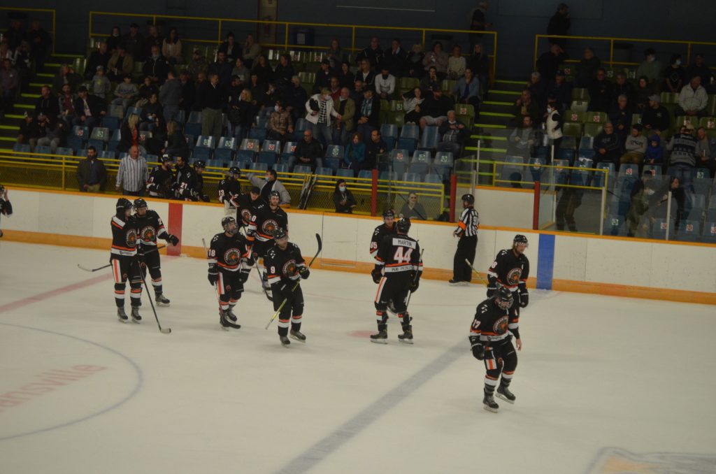 Les Coureurs des bois trébuchent pour finir leur calendrier ...